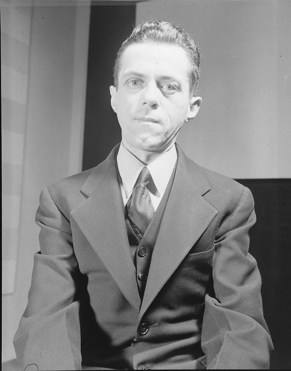 Episode 32: The Crazy life of René Belbenoît – Crime Most French